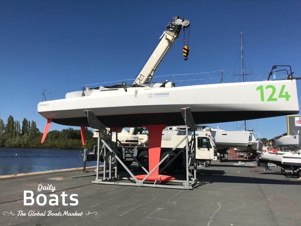 2012 Class 40 Akilaria for sale. View price, photos and Buy 2012 Class ...