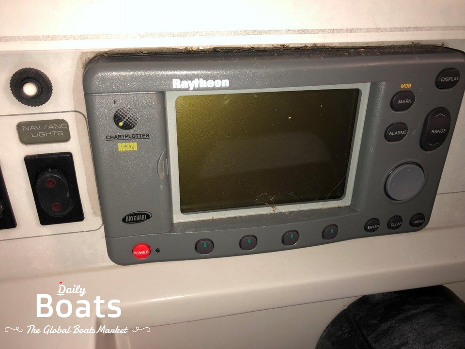 1992 Regal 320 Commodore for sale. View price, photos and Buy 1992 ...
