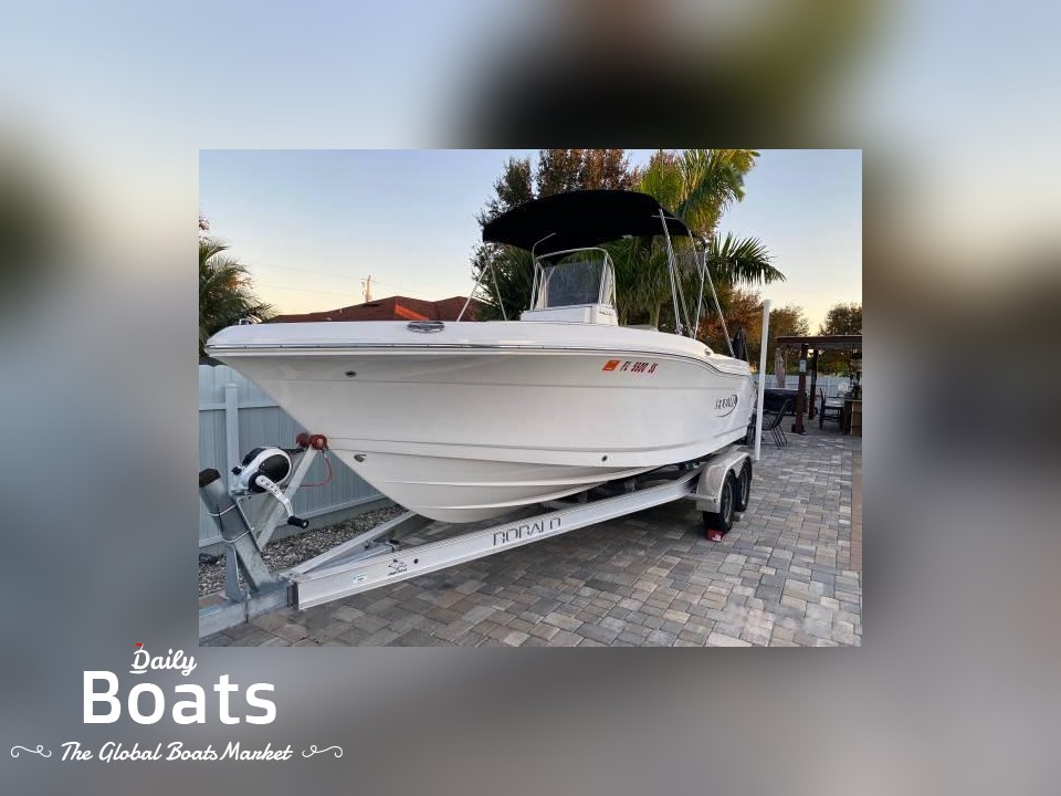 2020 Robalo R200 Center Console for sale. View price, photos and Buy ...