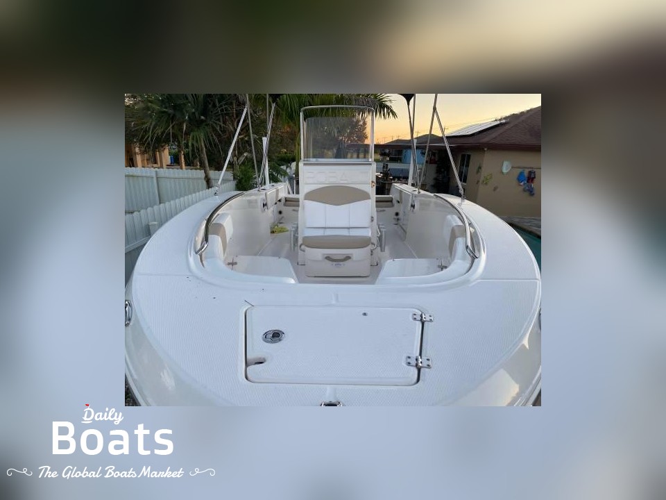 2020 Robalo R200 Center Console for sale. View price, photos and Buy ...