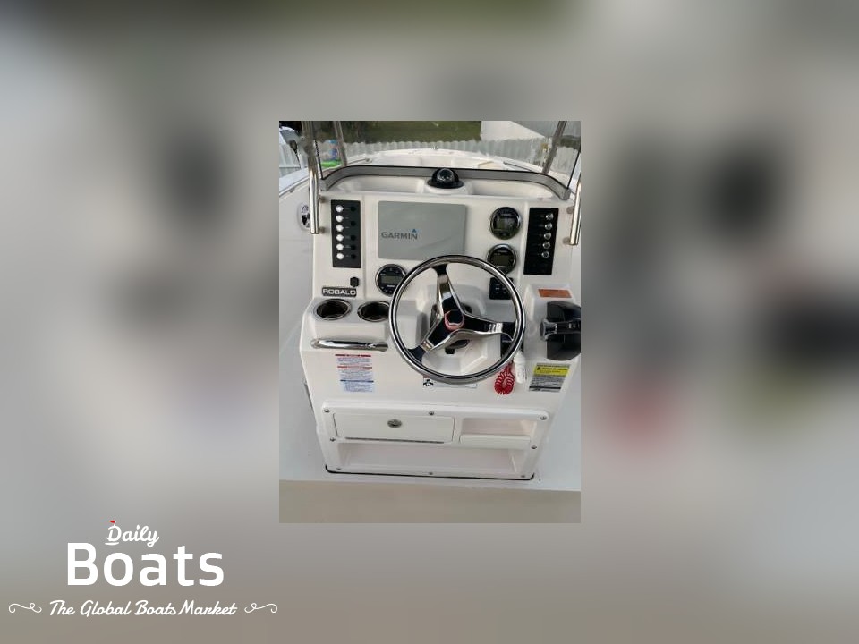 2020 Robalo R200 Center Console for sale. View price, photos and Buy ...
