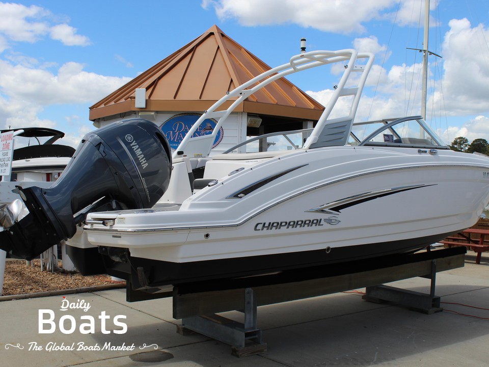 2018 Chaparral Suncoast 230 for sale. View price, photos and Buy 2018 ...
