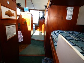 1980 Uniflite 37 Coastal Cruiser for sale. View price, photos and Buy ...