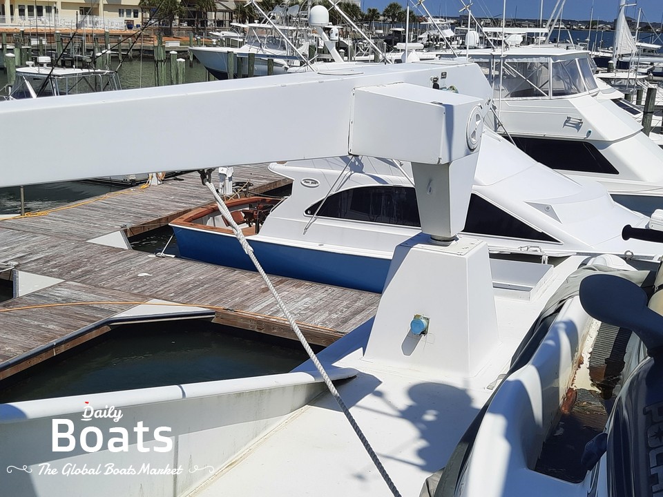 1987 Broward Raised Pilothouse for sale. View price, photos and Buy ...