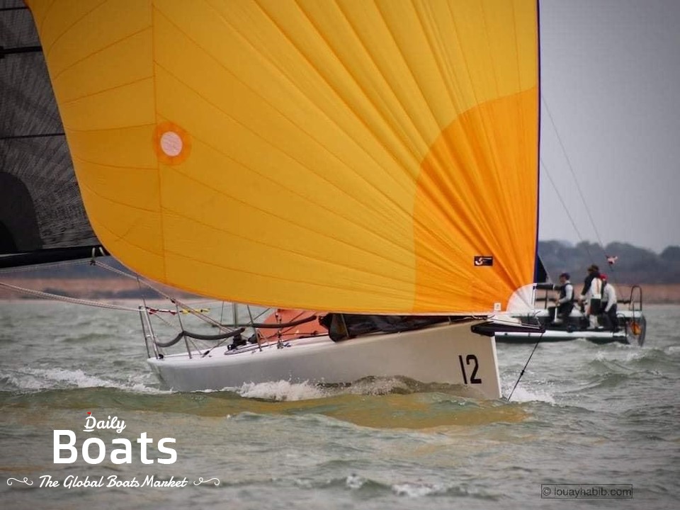 2006 Custom Lutra 30 for sale. View price, photos and Buy 2006 Custom ...