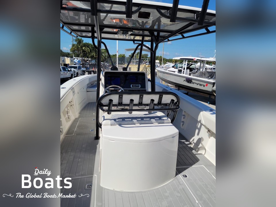 2010 Jupiter 34 Center Console for sale. View price, photos and Buy ...