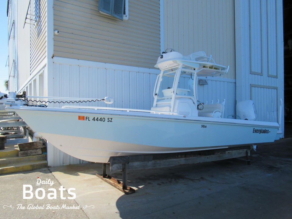 2021 Everglades 243 Cc for sale. View price, photos and Buy 2021 ...
