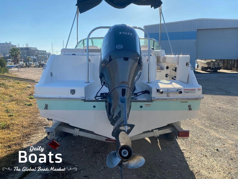 2017 Robalo 227 Dual Console for sale. View price, photos and Buy 2017 ...