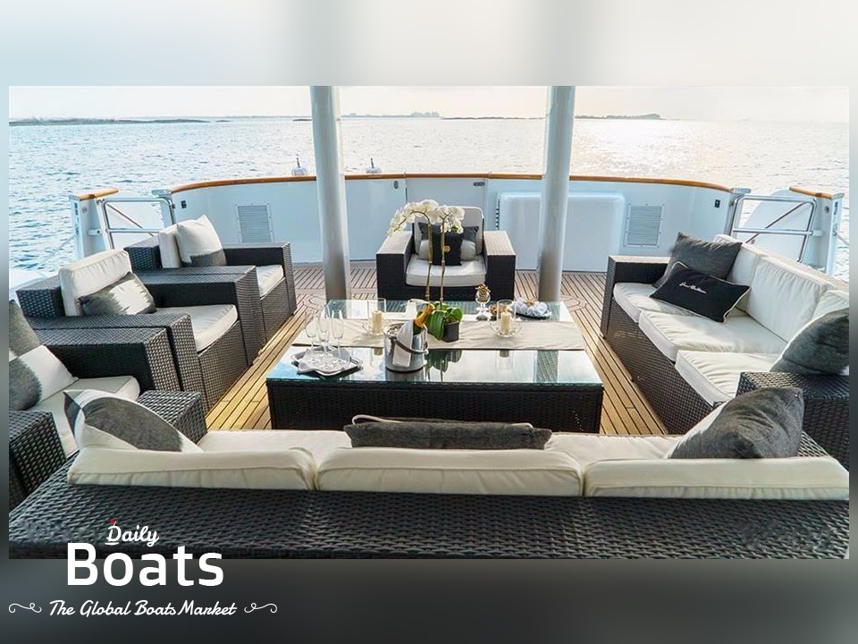 1994 Palmer Johnson Tri-Deck for sale. View price, photos and Buy 1994 ...