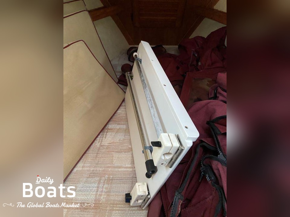 1990 Island Packet Cutter for sale. View price, photos and Buy 1990 ...