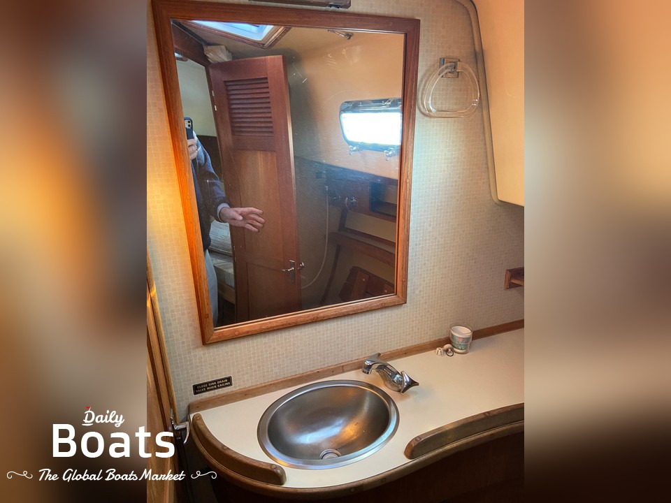 1990 Island Packet Cutter for sale. View price, photos and Buy 1990 ...