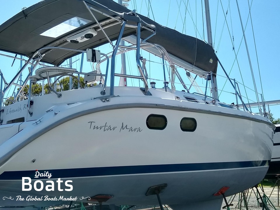 2001 Hunter 380 for sale. View price, photos and Buy 2001 Hunter 380 ...