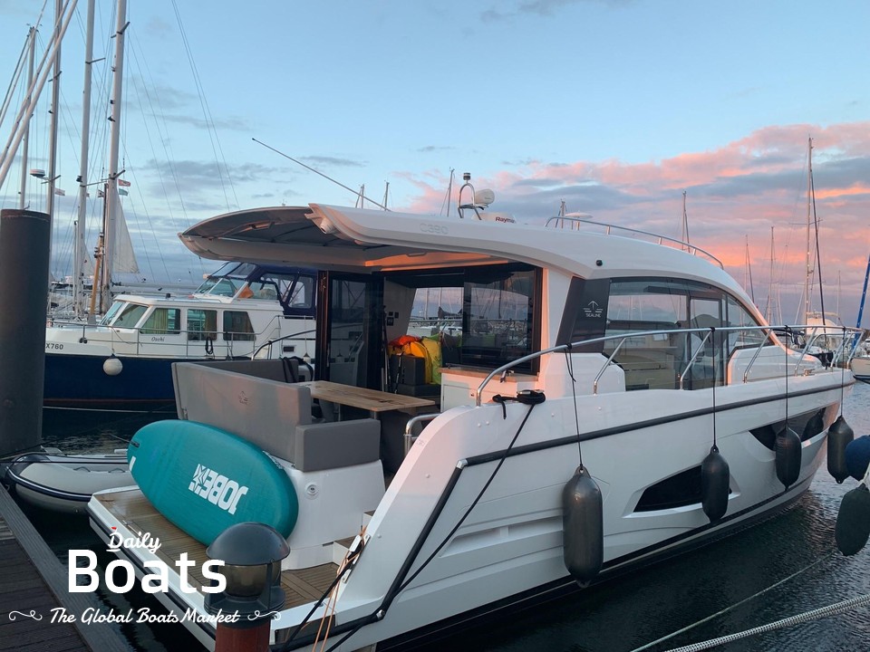 2020 Sealine C390 for sale. View price, photos and Buy 2020 Sealine ...