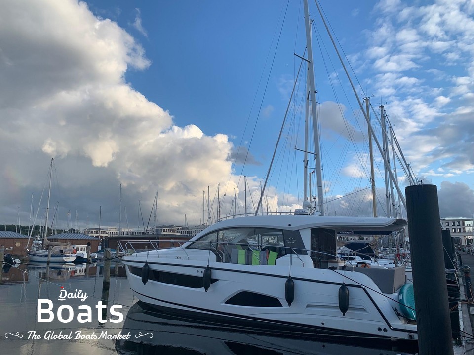 2020 Sealine C390 for sale. View price, photos and Buy 2020 Sealine ...