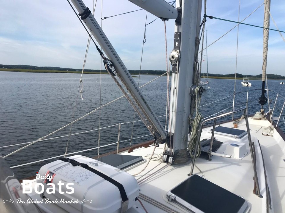 1987 Pearson 422 for sale. View price, photos and Buy 1987 Pearson 422 ...