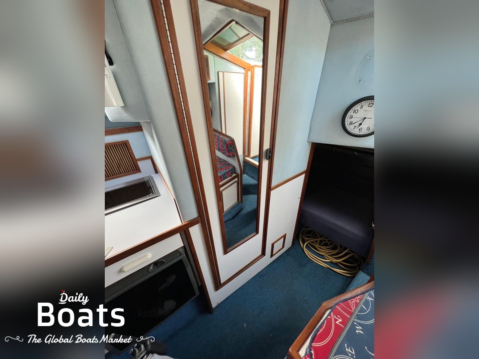 1989 Sea Ray Sun Dancer for sale. View price, photos and Buy 1989 Sea ...