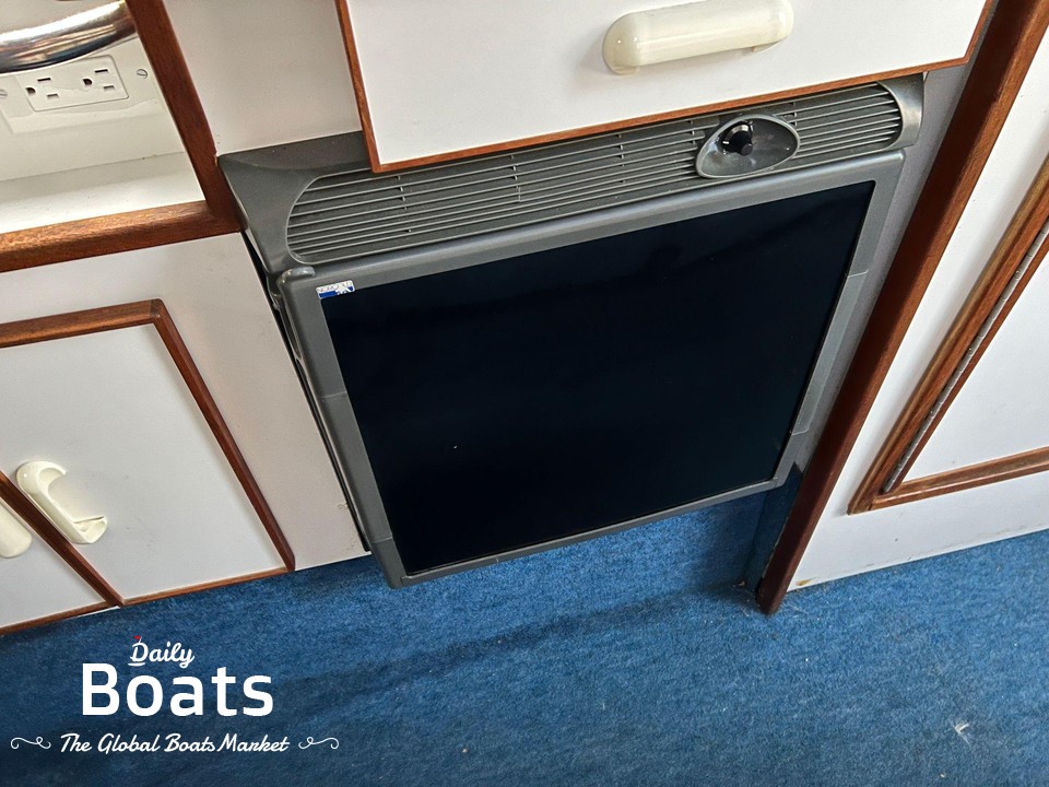 1989 Sea Ray Sun Dancer for sale. View price, photos and Buy 1989 Sea ...