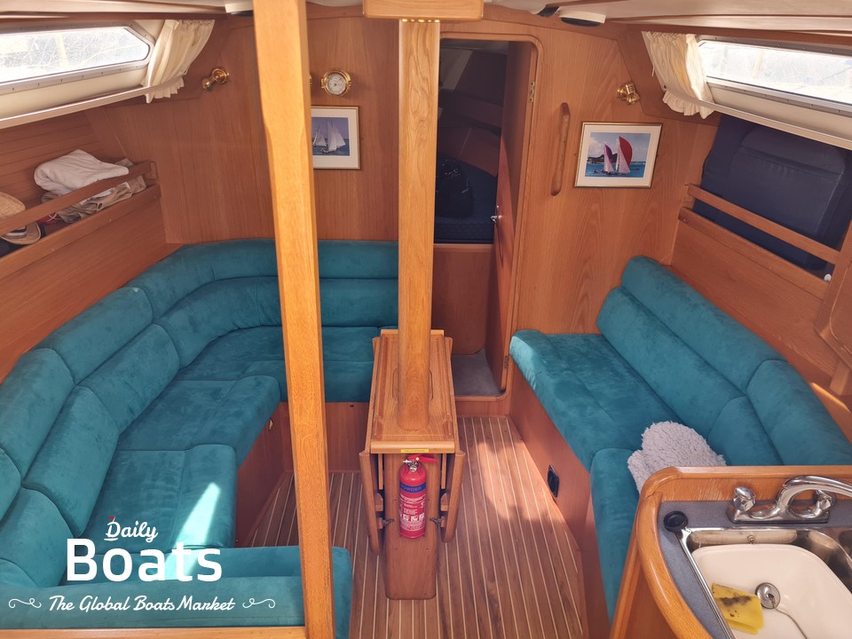 1998 Westerly Oceanquest 35 for sale. View price, photos and Buy 1998 ...