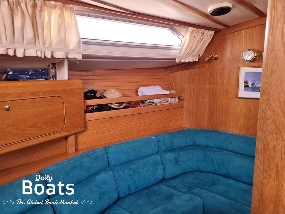 1998 Westerly Oceanquest 35 for sale. View price, photos and Buy 1998 ...