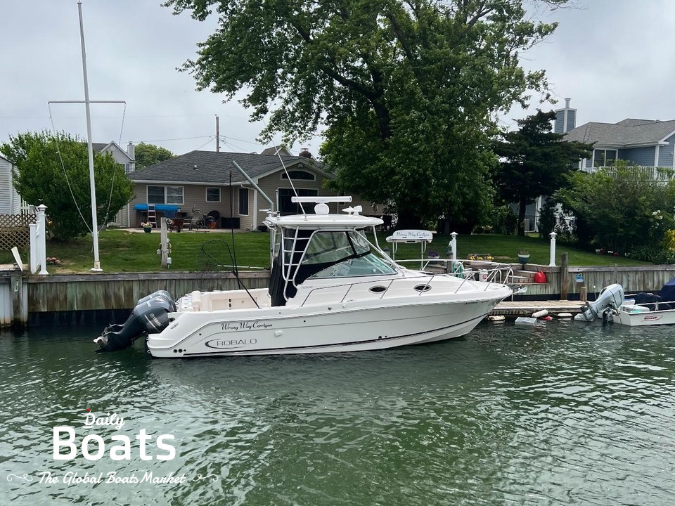 2017 Robalo 305 Walkaround for sale. View price, photos and Buy 2017 ...