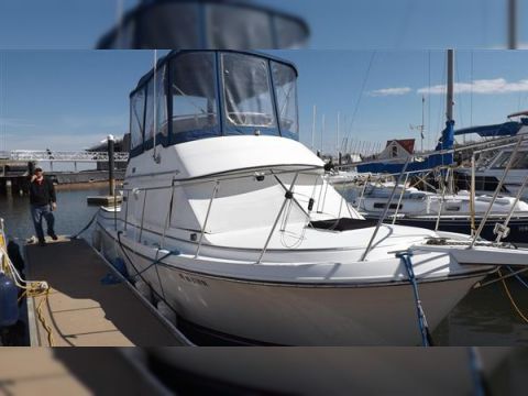 1986 Carver 28 Mariner for sale. View price, photos and Buy 1986 Carver ...