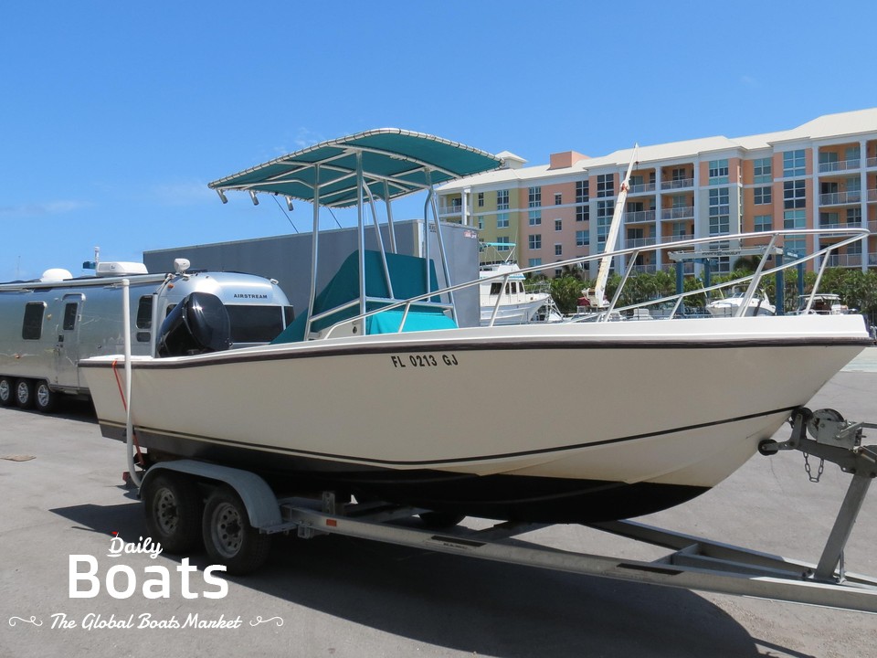 1989 Mako 211 Center Console for sale. View price, photos and Buy 1989 ...