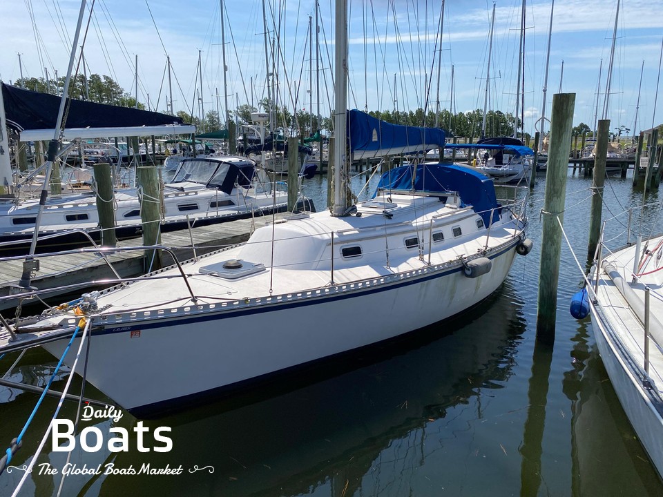 1987 Caliber 33 for sale. View price, photos and Buy 1987 Caliber 33 ...