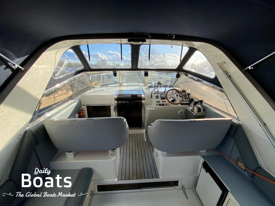 1989 Fairline Targa 33 for sale. View price, photos and Buy 1989 ...