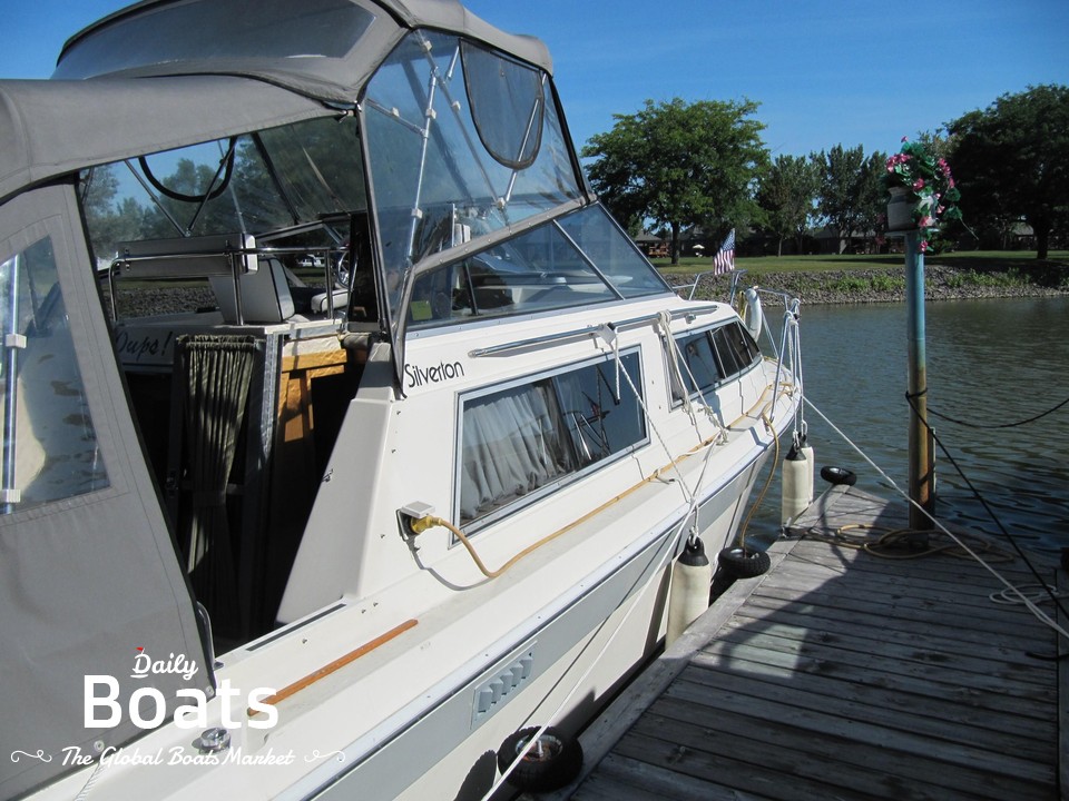 1987 Silverton Sport Cruiser 29 for sale. View price, photos and Buy ...
