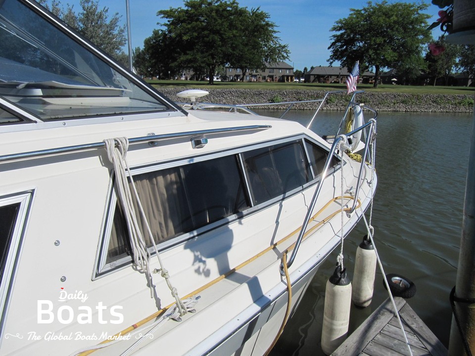 1987 Silverton Sport Cruiser 29 for sale. View price, photos and Buy ...