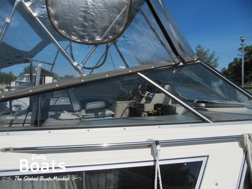 1987 Silverton Sport Cruiser 29 for sale. View price, photos and Buy ...