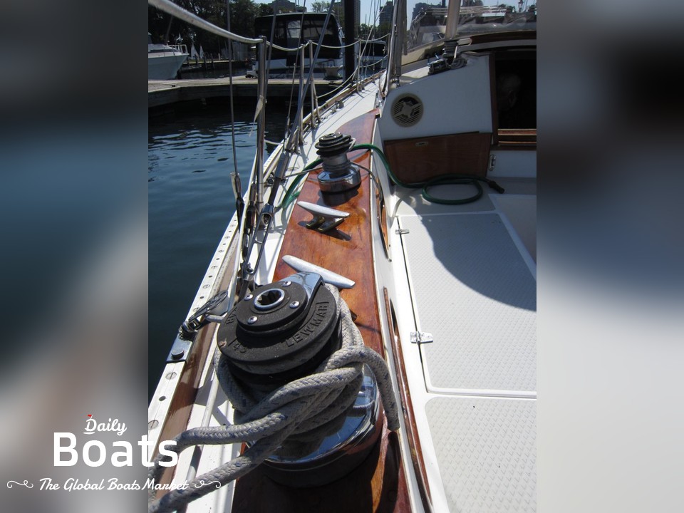 1987 Shannon 37 for sale. View price, photos and Buy 1987 Shannon 37 ...