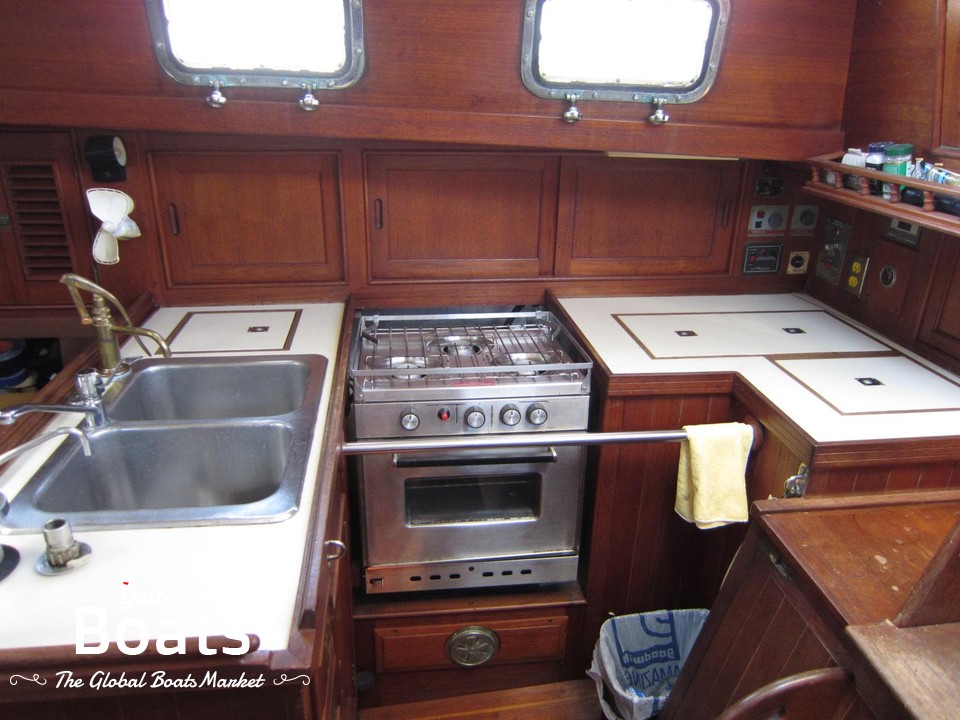 1987 Shannon 37 for sale. View price, photos and Buy 1987 Shannon 37 ...