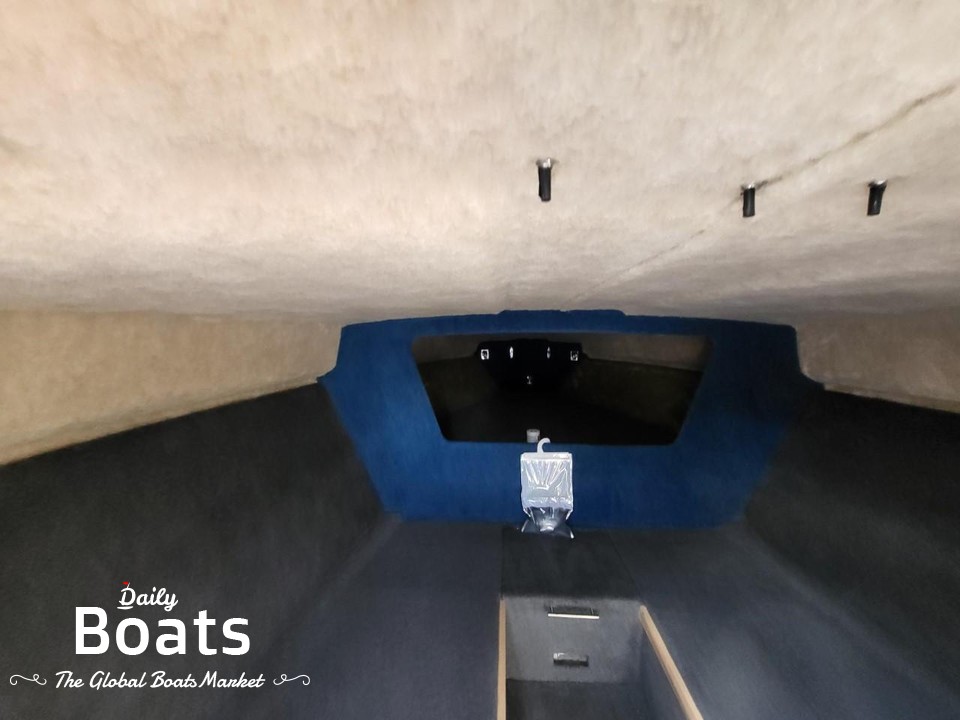 1991 Cougar 30 Offshore Vee Hull for sale. View price, photos and Buy ...