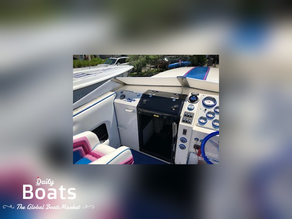 1991 Cougar 30 Offshore Vee Hull for sale. View price, photos and Buy ...