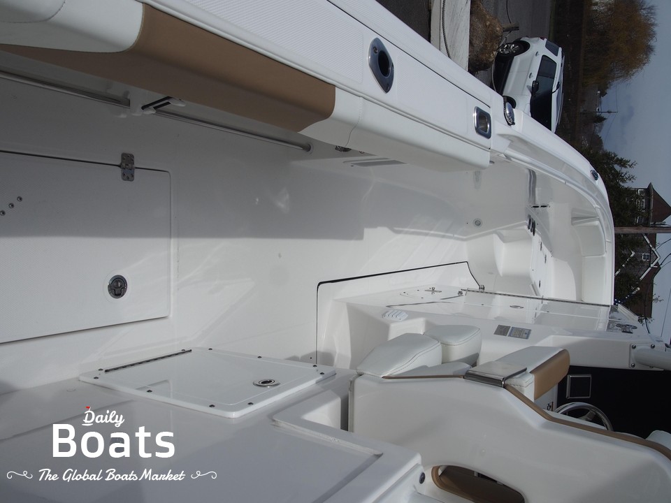 2022 Edgewater 280 Cc for sale. View price, photos and Buy 2022 ...