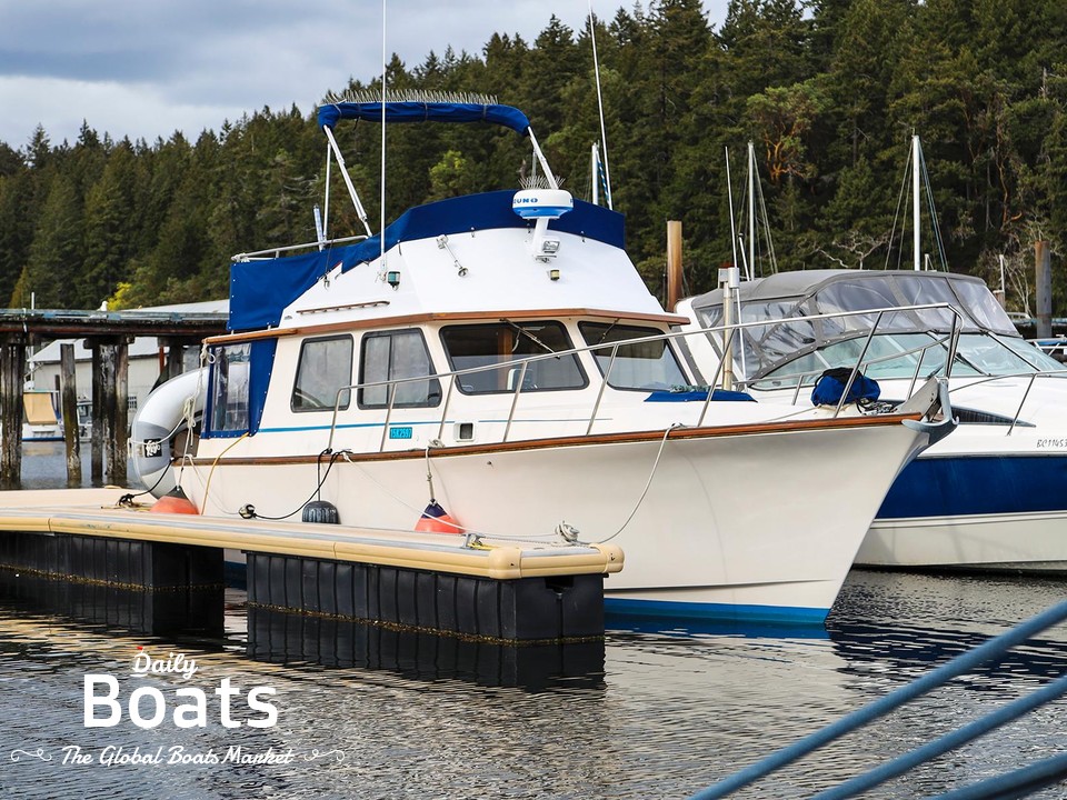 1982 Custom Permaglass Plastics 33 for sale. View price, photos and Buy ...