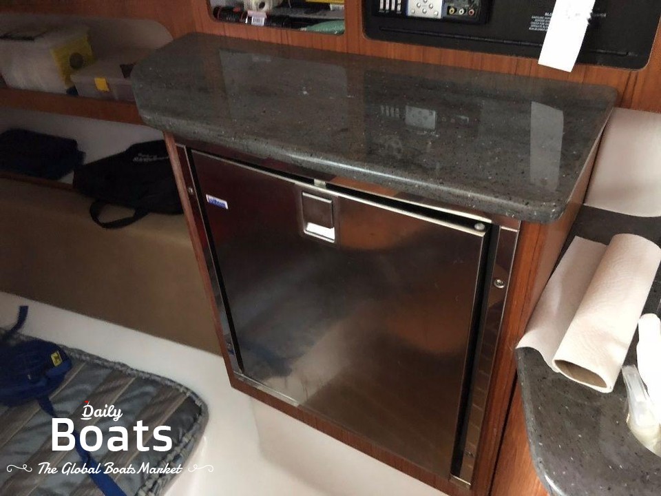 2009 Everglades 320 Ex for sale. View price, photos and Buy 2009 ...