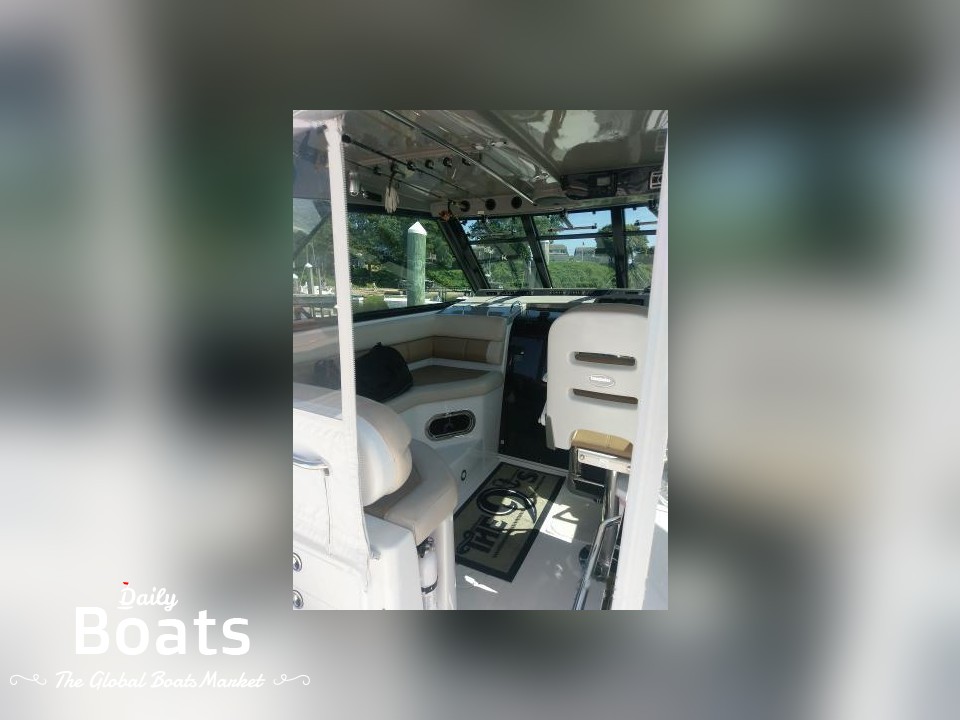 2009 Everglades 320 Ex for sale. View price, photos and Buy 2009 ...