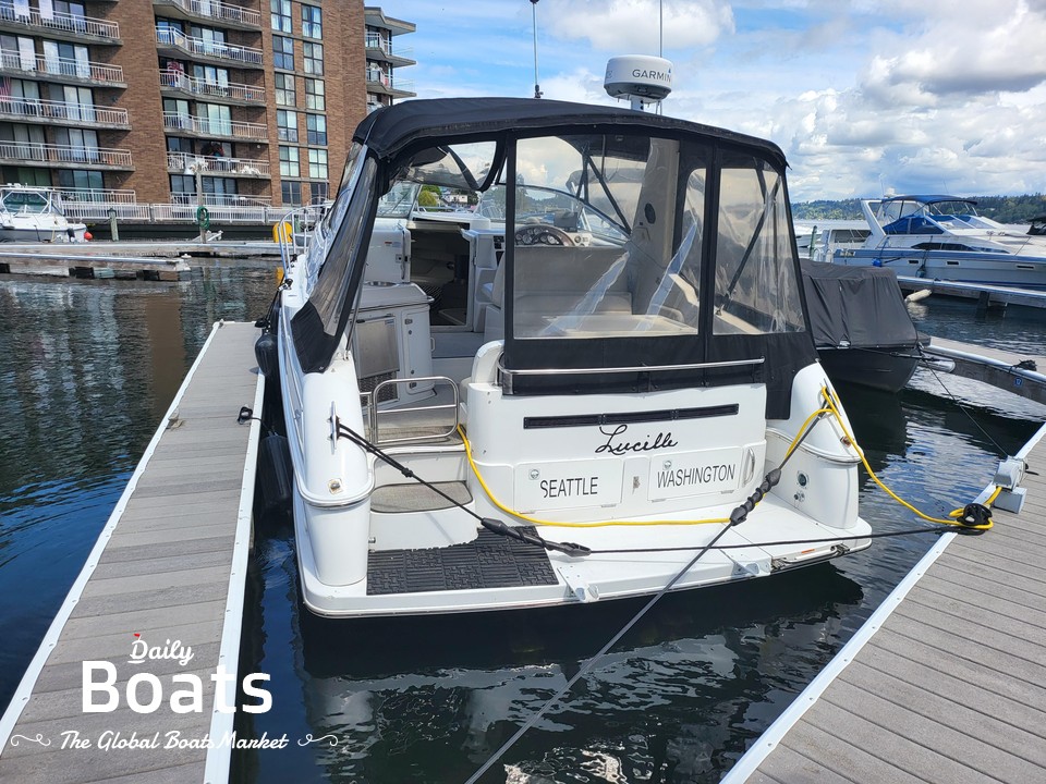1996 Chris-Craft Crowne 33 for sale. View price, photos and Buy 1996 ...