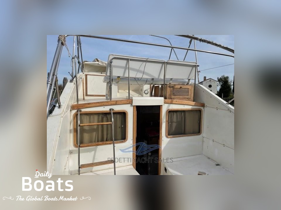 1980 Bertram 30 Flybridge Cruiser for sale. View price, photos and Buy ...