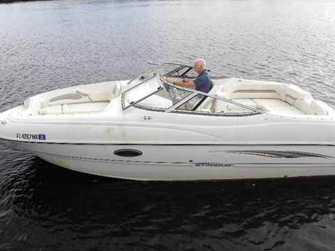 2004 Stingray 220 Dr for sale. View price, photos and Buy 2004 Stingray ...
