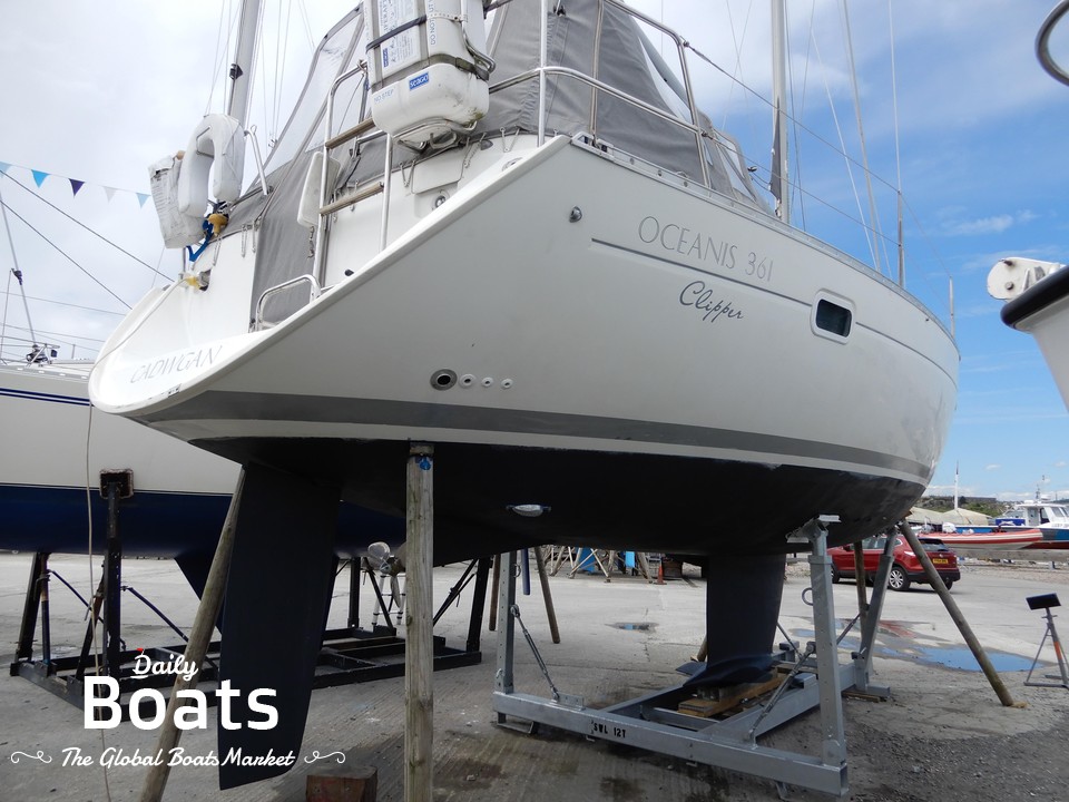 2000 Beneteau Oceanis Clipper 361 for sale. View price, photos and Buy ...