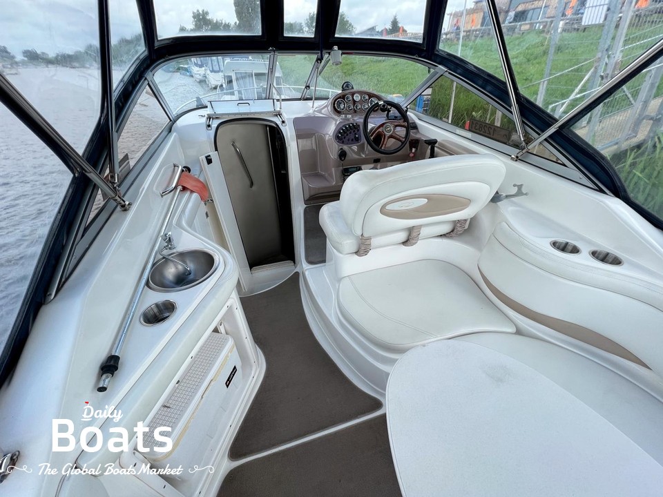 2004 Regal 2465 Commodore for sale. View price, photos and Buy 2004 ...