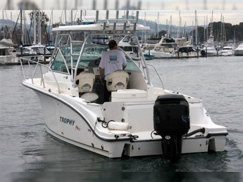 2004 Trophy 2502 Walkaround for sale. View price, photos and Buy 2004 ...