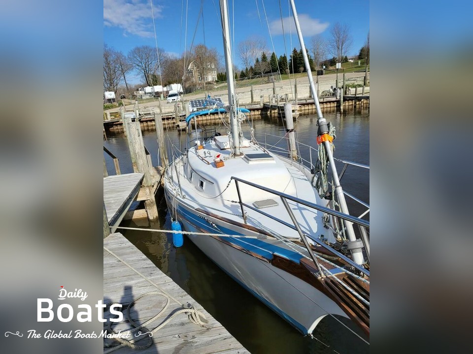 1984 Bayfield 32C for sale. View price, photos and Buy 1984 Bayfield ...