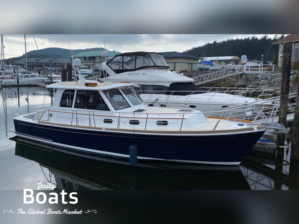 Grand Banks 39 eastbay sx for sale - Daily Boats