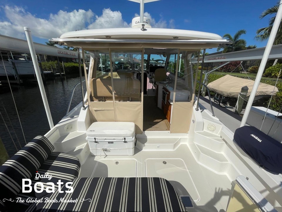 2014 Back Cove 34 for sale. View price, photos and Buy 2014 Back Cove ...
