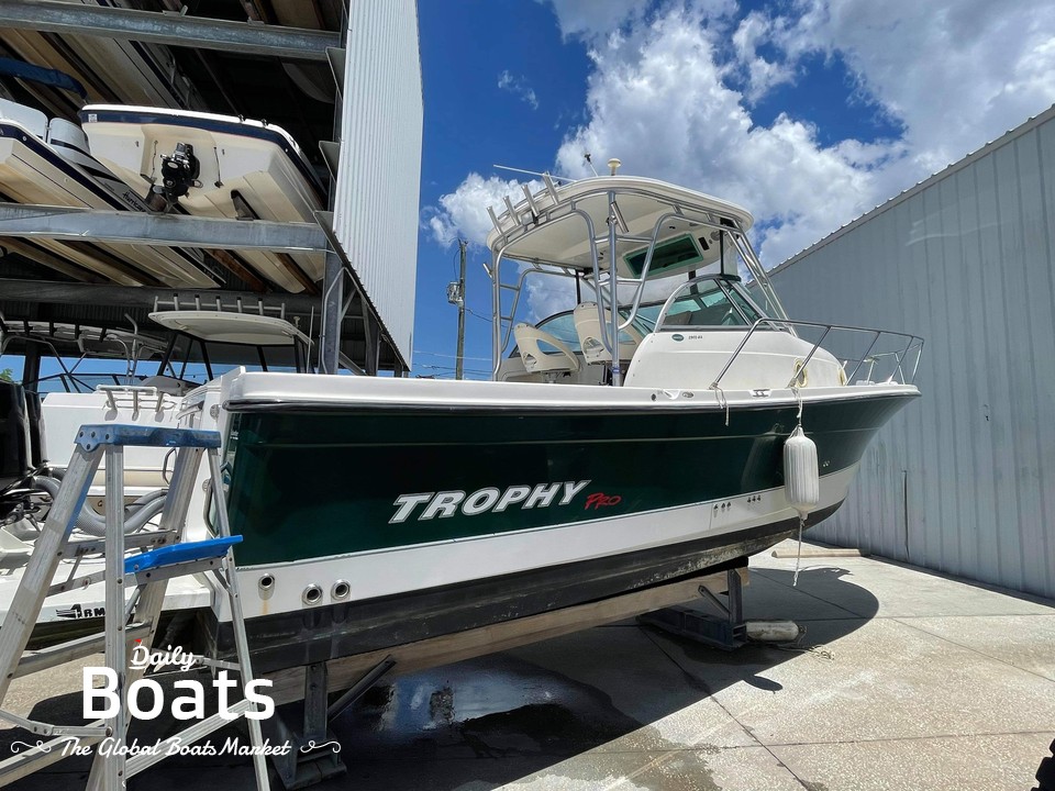 2004 Trophy 2902 Pro Walkaround for sale. View price, photos and Buy ...