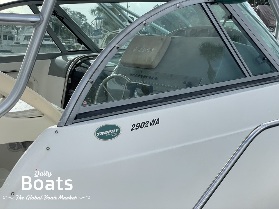 2004 Trophy 2902 Pro Walkaround for sale. View price, photos and Buy ...